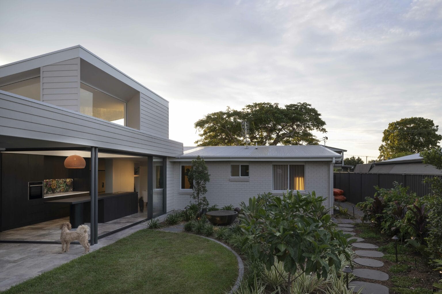 Pop-Up House – Maytree Studios